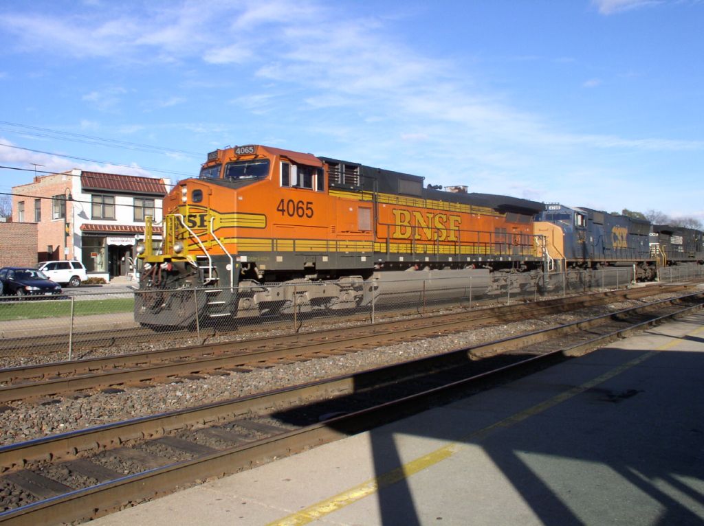 BNSF 4065, CSX 4708, NS 5003